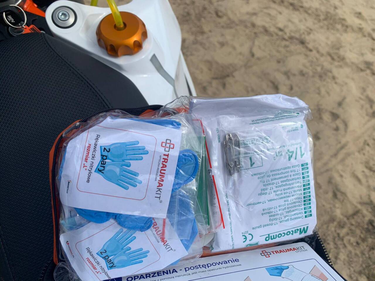 WHAT DO YOU NEED TO KNOW ABOUT CHOOSING A MOTORCYCLE MEDICAL KIT ...