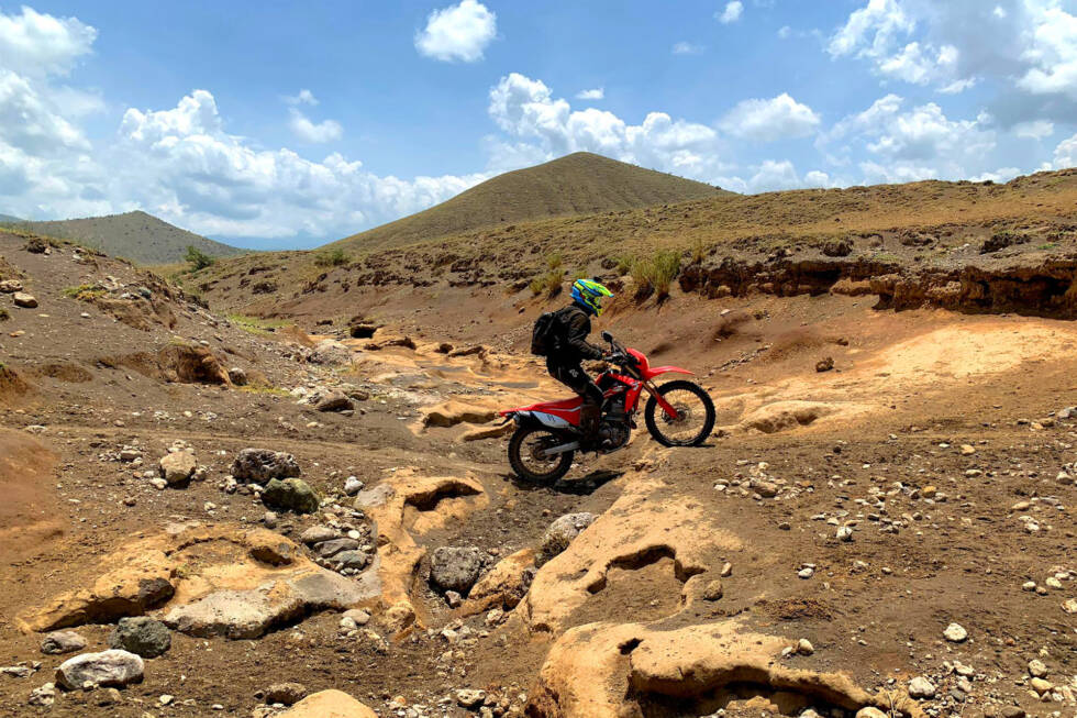 How to taste life on motorcycle adventure | MotoBirds